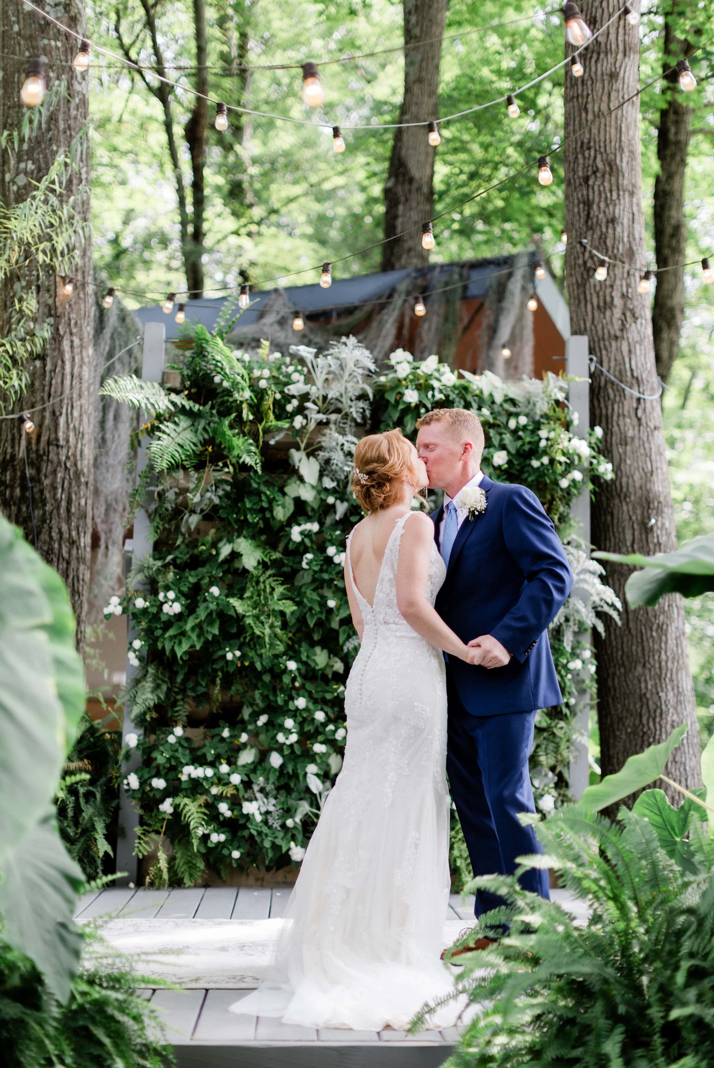 Summer wedding at Promise Ridge | Stroudsburg, PA - BLOG | Maria Silva ...